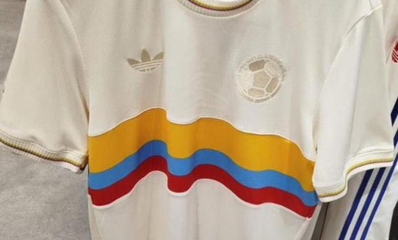 Selección Colombia: camiseta por 100 años de la Federación Selección Colombia: camiseta por 100 años de la Federación