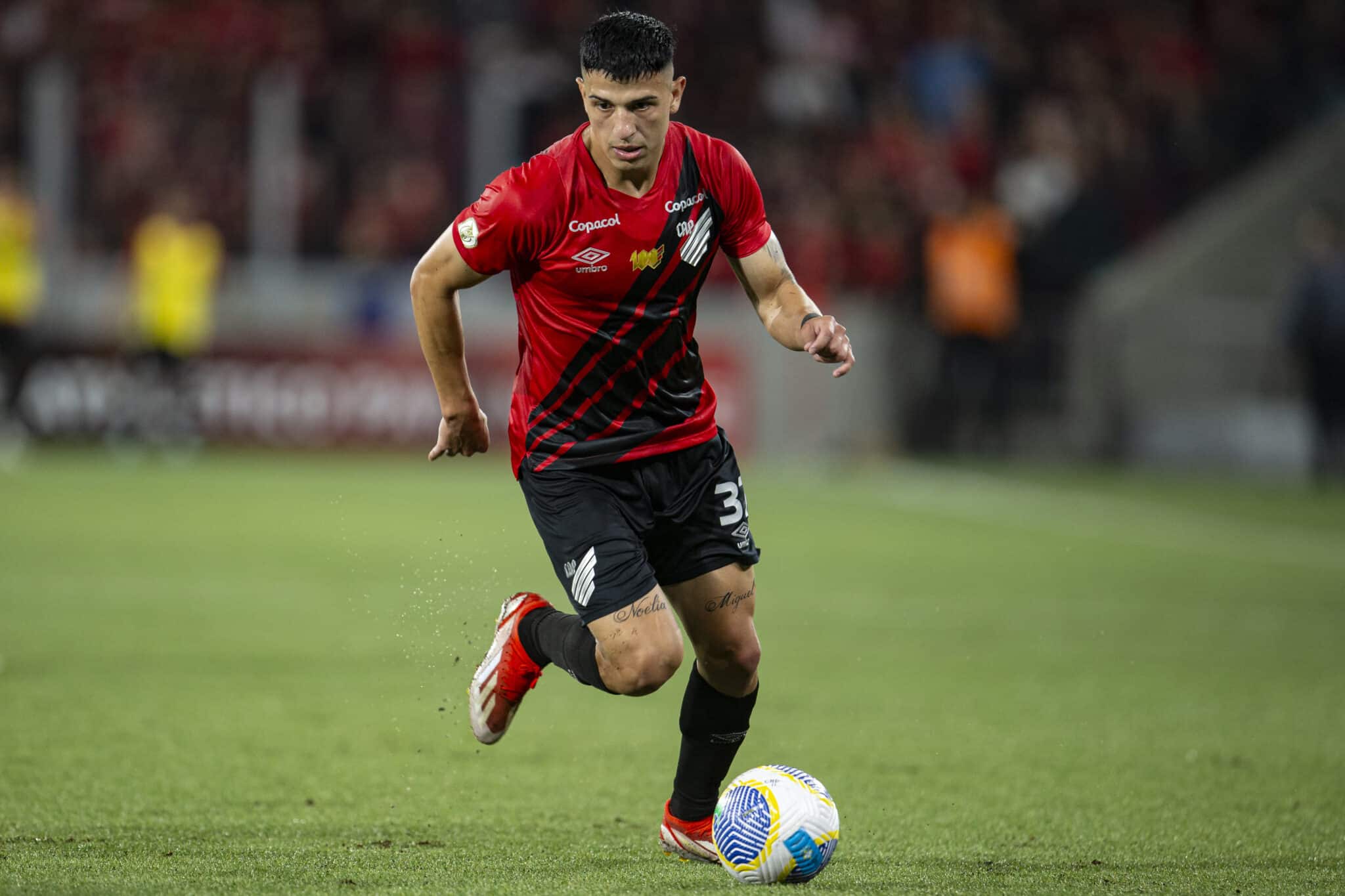 Mercado de pases de River 2025: altas, bajas y rumores