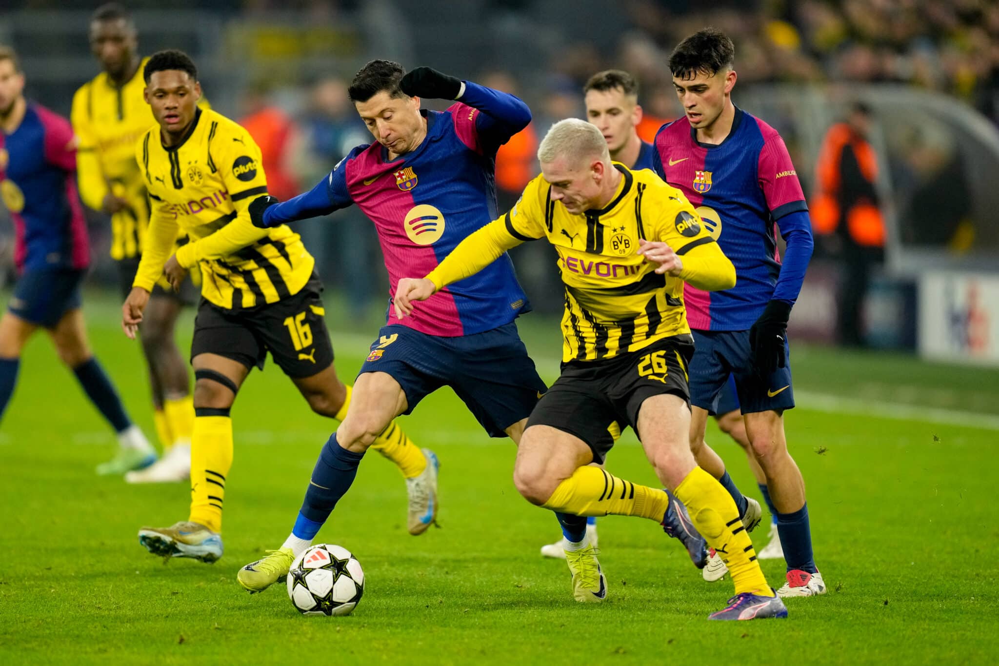 Qué canal pasa Barcelona vs Dortmund hoy: dónde ver el partido gratis