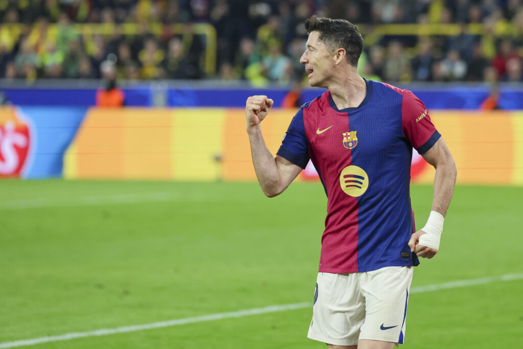 Doblete de Lewandowski: hace cuánto no marcaba con el Barcelona