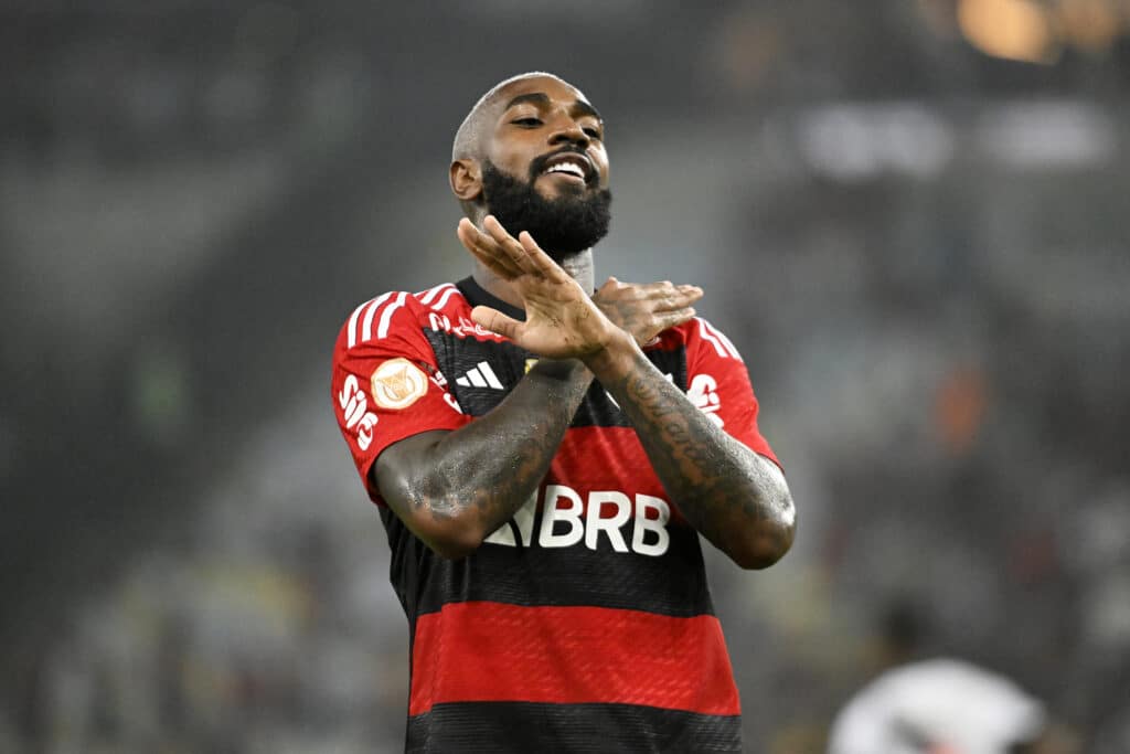 Gerson possui quase três assistências a mais do que o esperado no ...