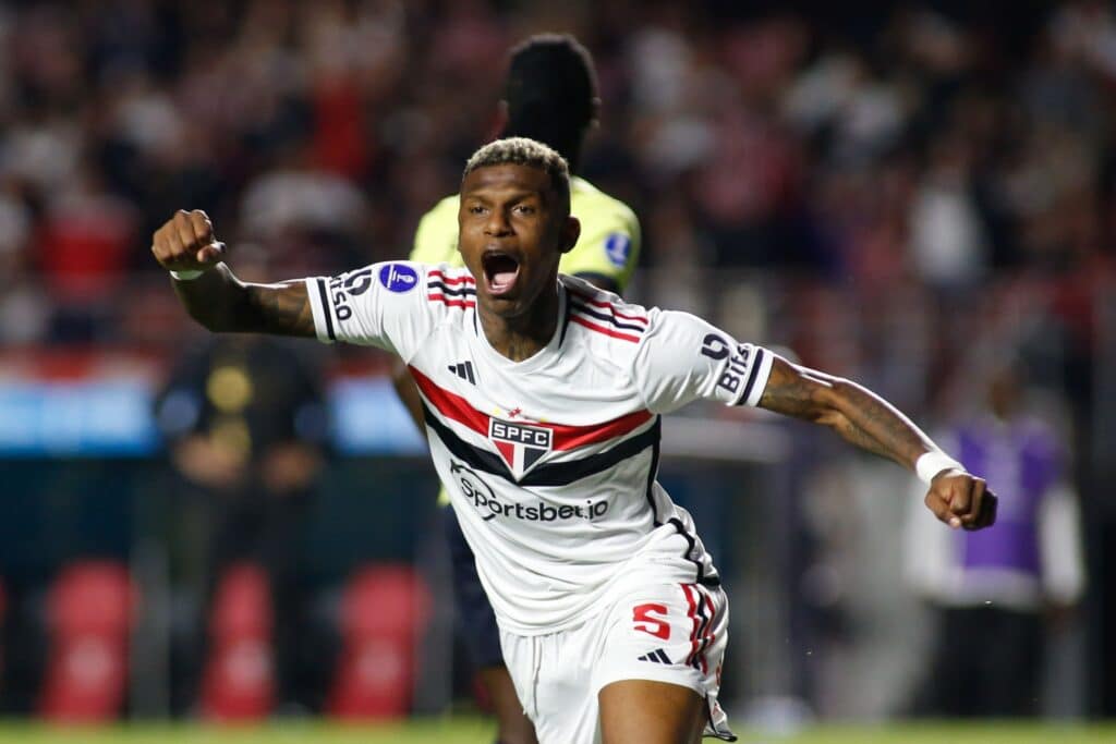 Arboleda sente problema na coxa e deixa São Paulo x Flamengo emocionado ...