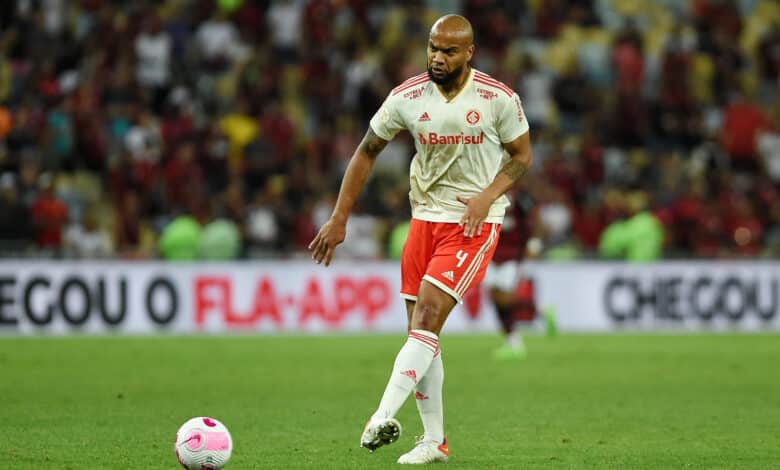 Conmebol suspende Rodrigo Moledo, do Inter, por doping; Punição é de um ...