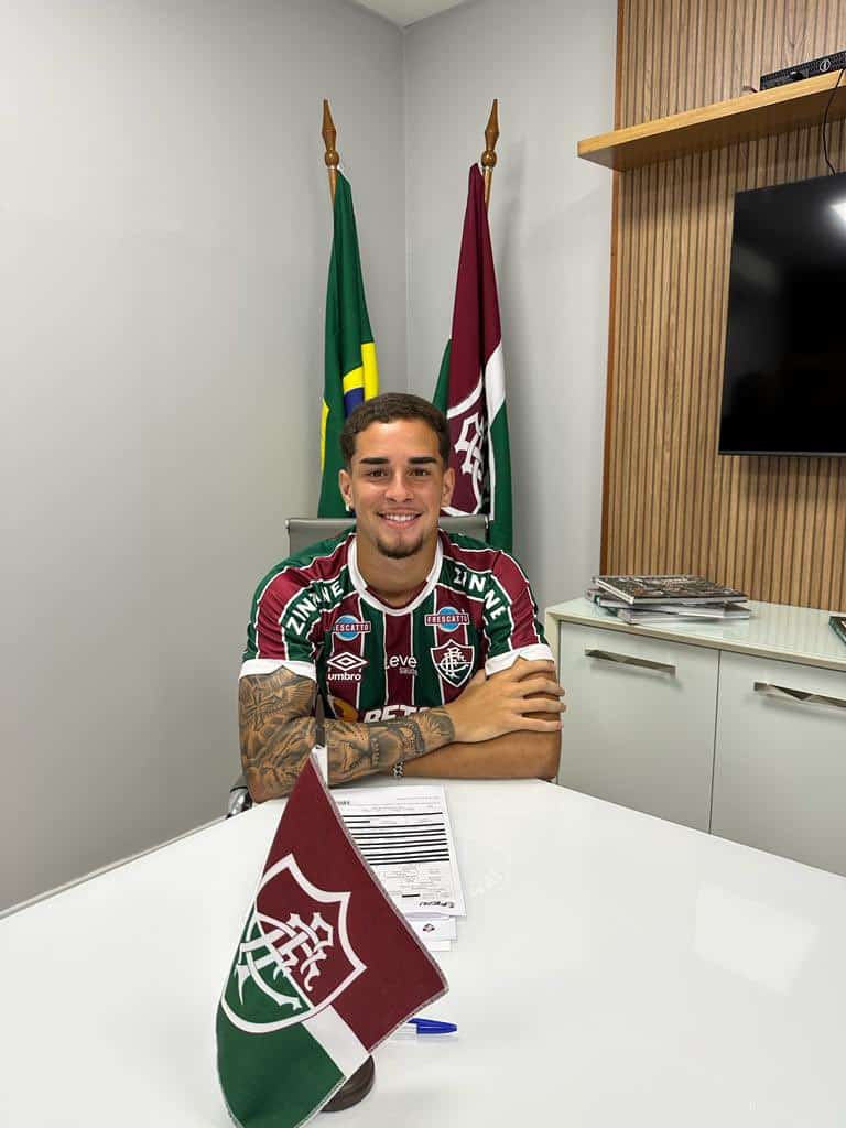 Palmeiras tem negociações avançadas com destaque da base do Fluminense