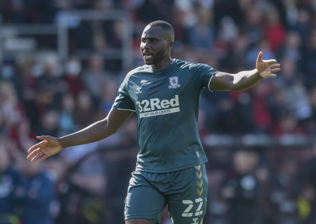 Revelado pelo PSG, ex-jogador Sol Bamba morre aos 39 anos - 365Scores ...