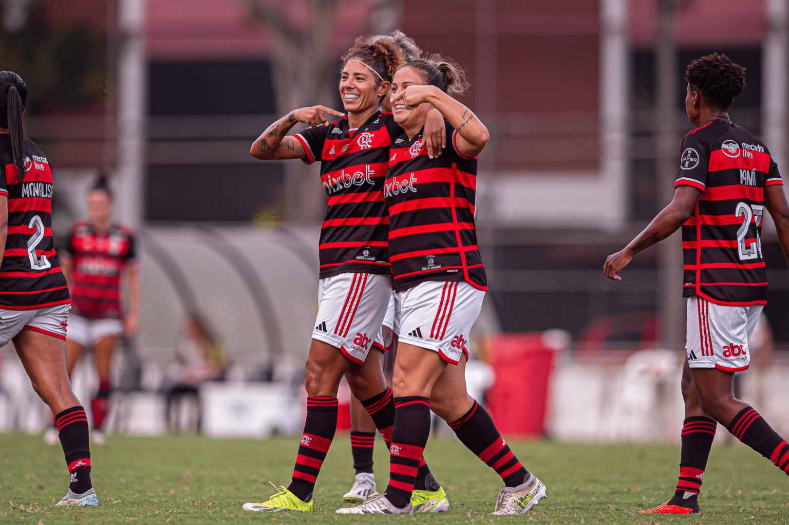 Quando surgiu o futebol feminino no Brasil? Veja sobre a história!