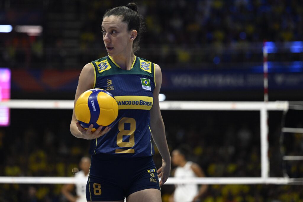 Macris se coloca à disposição da Seleção: "Estou disponível"