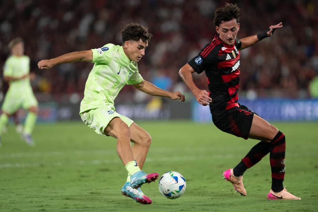 Barcelona vende joia que se destacou contra o Flamengo