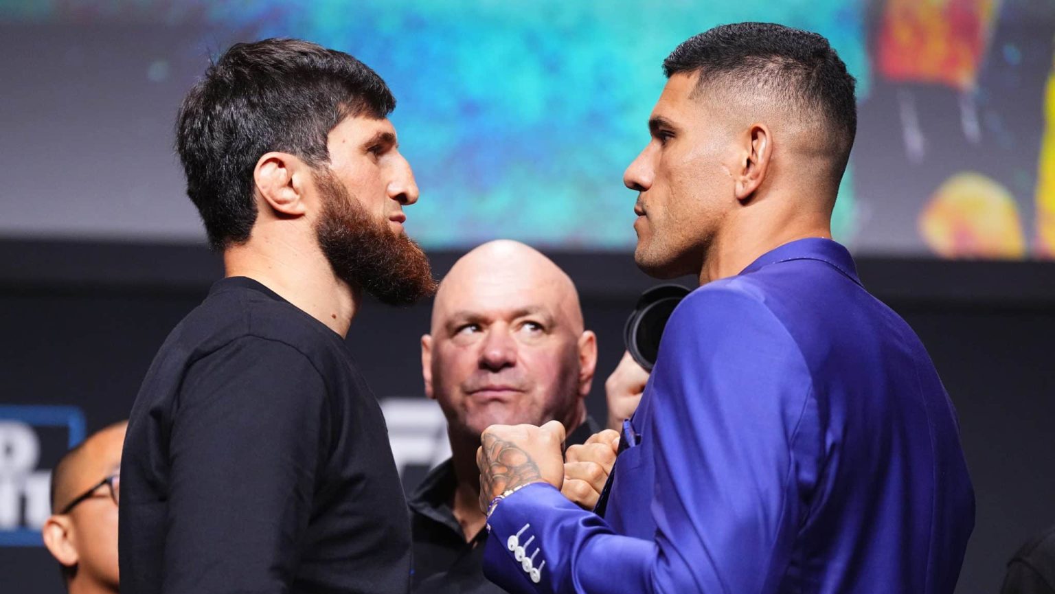 UFC 320: horário e onde assistir a luta de Alex Poatan