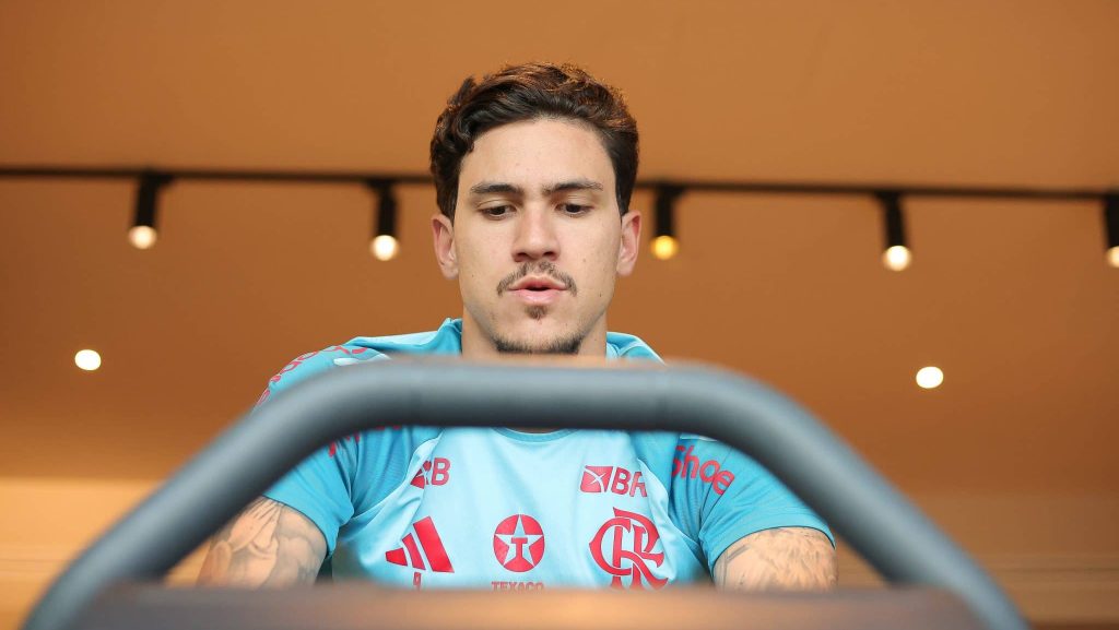 Pedro joga hoje em Cruz Azul x Flamengo?